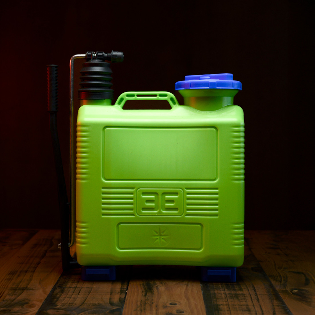 Backpack Foam Sprayer - Get Er Brewed - Homebrew & Microbrewery Supplies