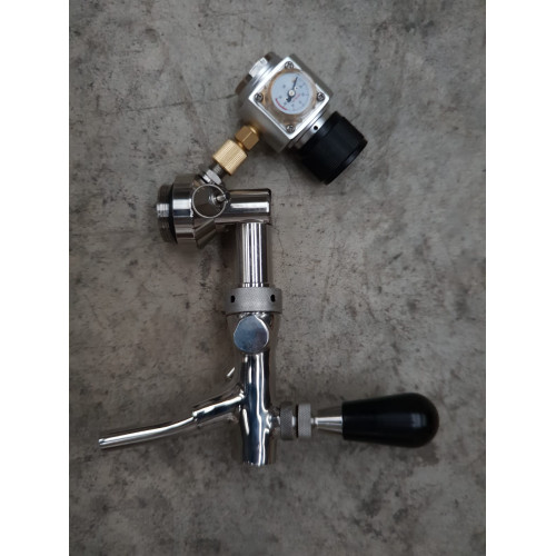 Stainless Steel Mini Keg Dispensing Lid With ball Lock Fittings